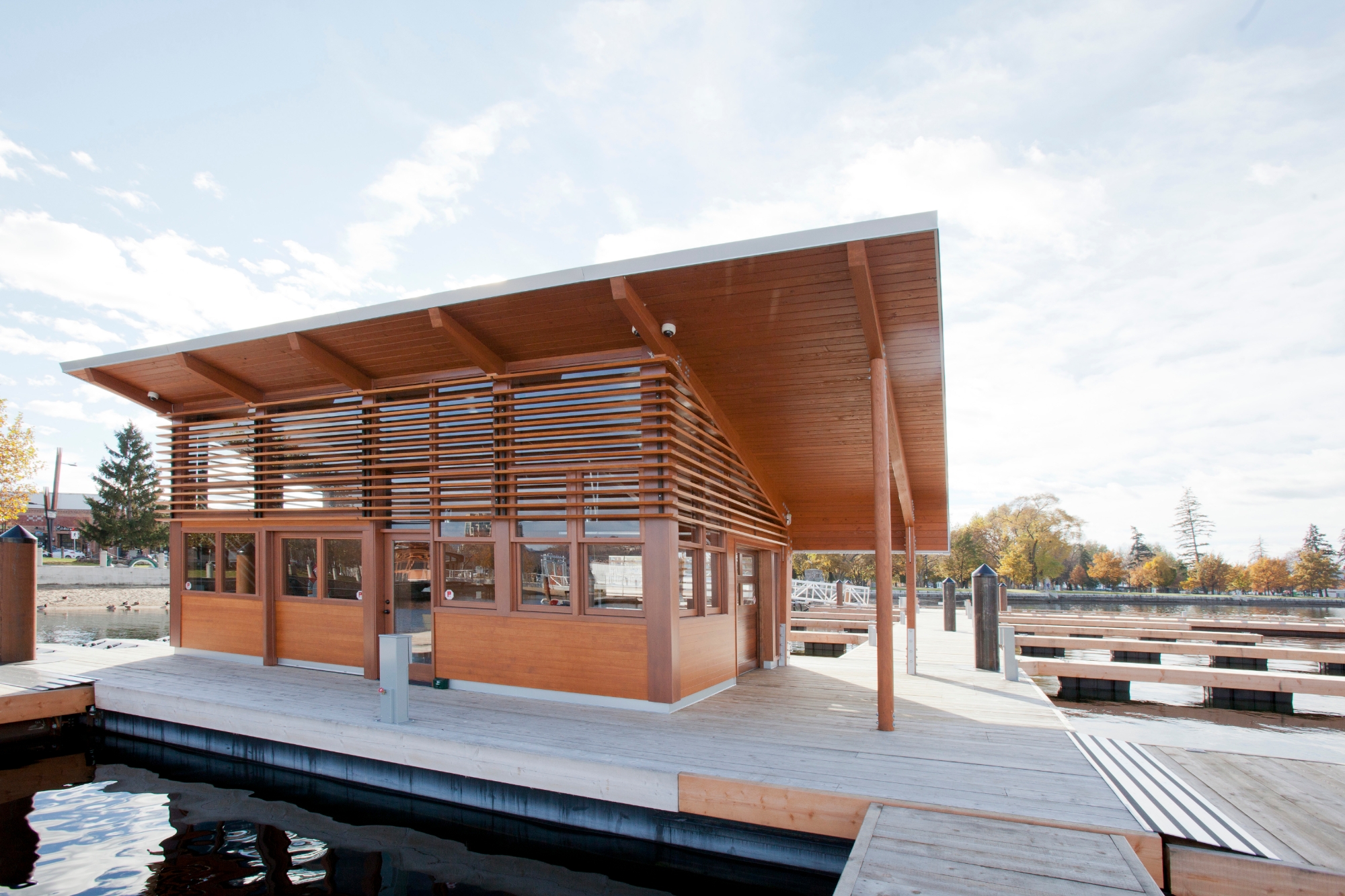Upper Canada | Boat Building & Marine Applications